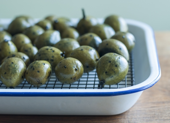 Pickled Walnuts - Wild Food UK