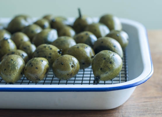 Pickled Walnuts - Wild Food UK